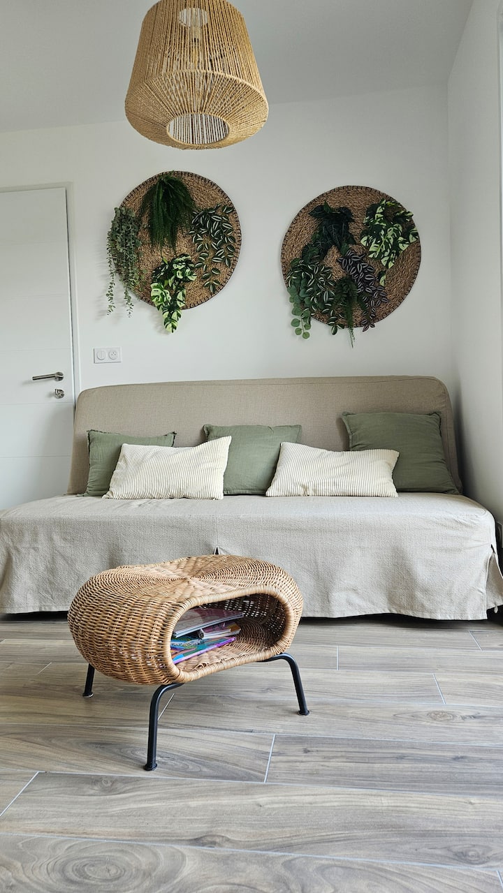 Maisonnette Tout Confort Pour 4 - Chaponnay