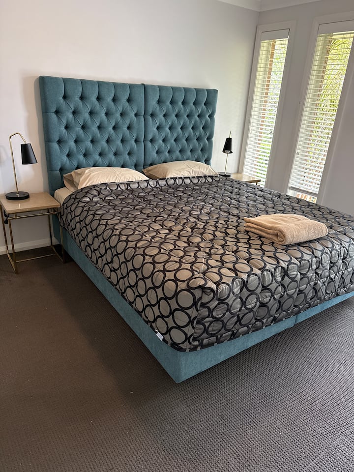 The Glorious Hideaway
Welcome To Your Home - Blacktown