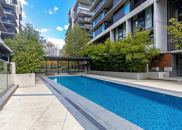 Cozy 2b Apartment In Bel Gym Pool，free P & Shops - Belconnen