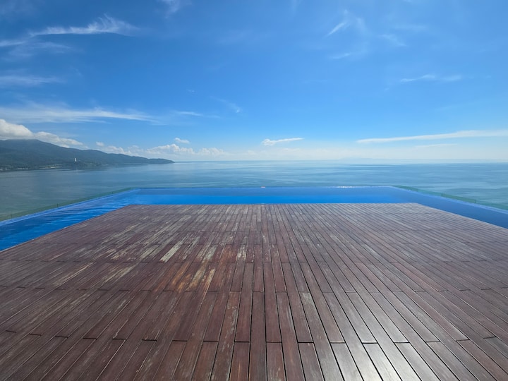 A La Carte Da Nang Beach 2-br Sea View Apartment 2 - Da Nang