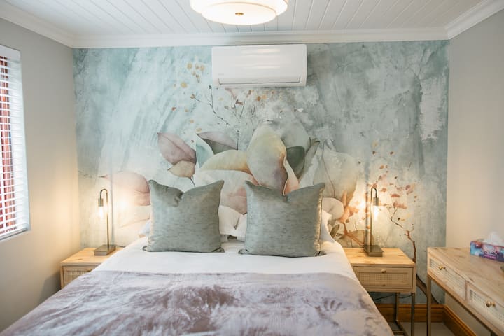 Little Oak Garden Cottages, Cottage 2 - Paarl