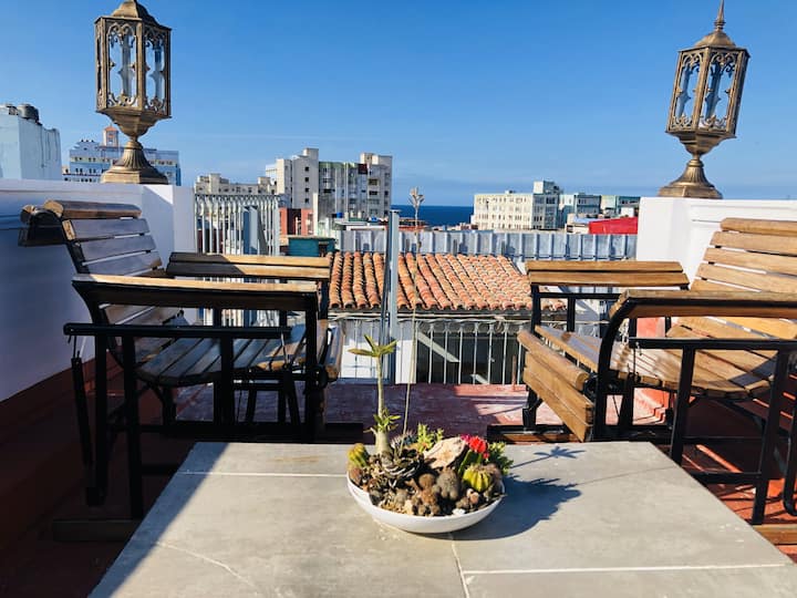 Boutique Hotel Vapor 156-your Private Cuban Villa! - 夏灣拿