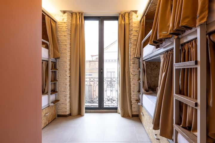 Privada 6 Pax. The Loft House Sevilla - Seville, Spain