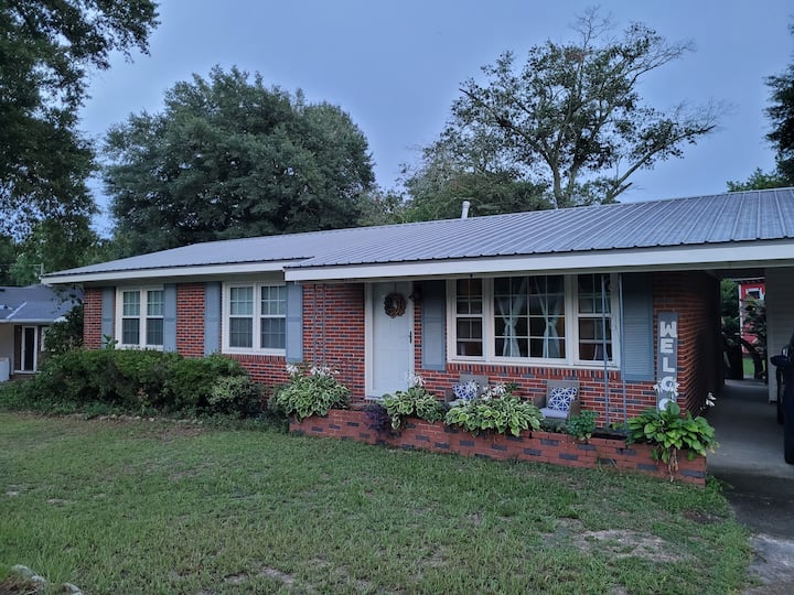 Cozy 2 Bedroom Masters Rental! - Augusta, GA