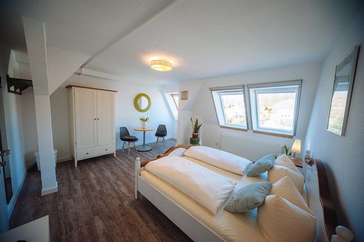 Eco Zimmer Mit Bad Am Flur - 포츠담