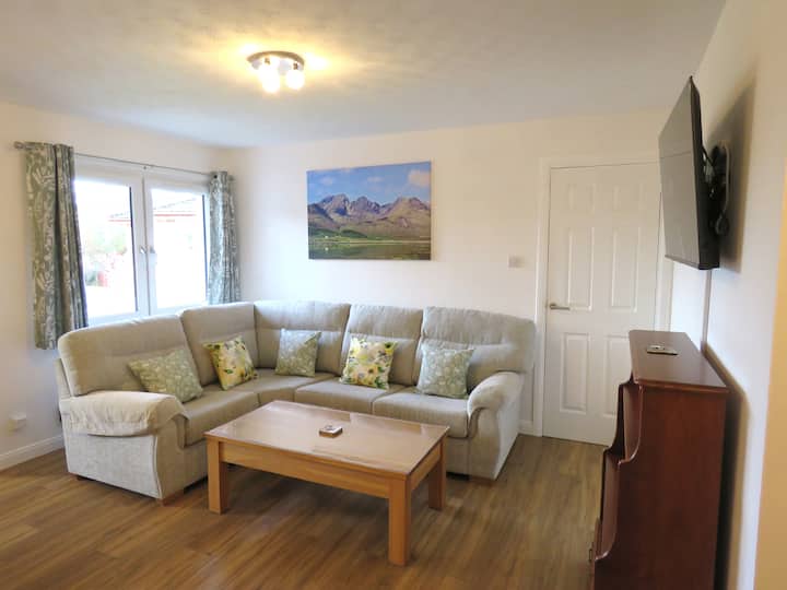 Relaxing Two Bedroom Flat In Inverness, Highland - Inverness