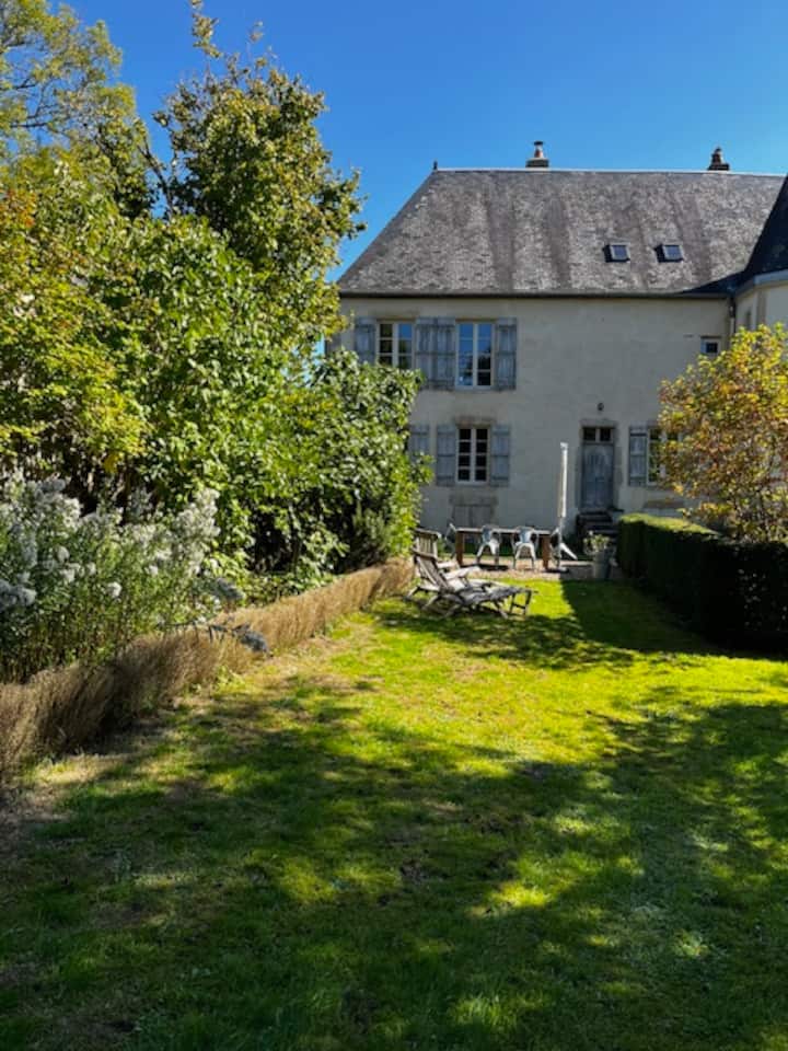 Chateau Gite - Morvan