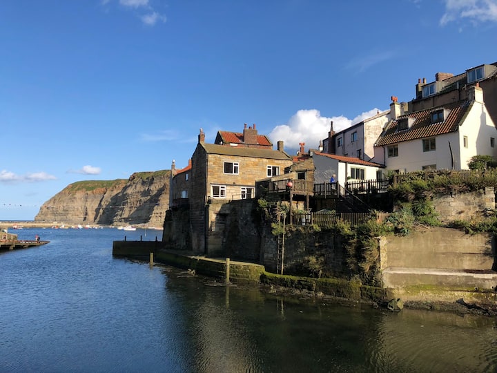 Cliff Crest Cottage - Staithes