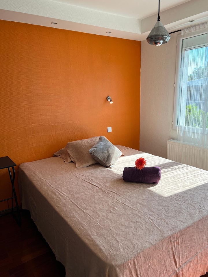 Chambre Frontalière à Genève - Saint-Julien-en-Genevois