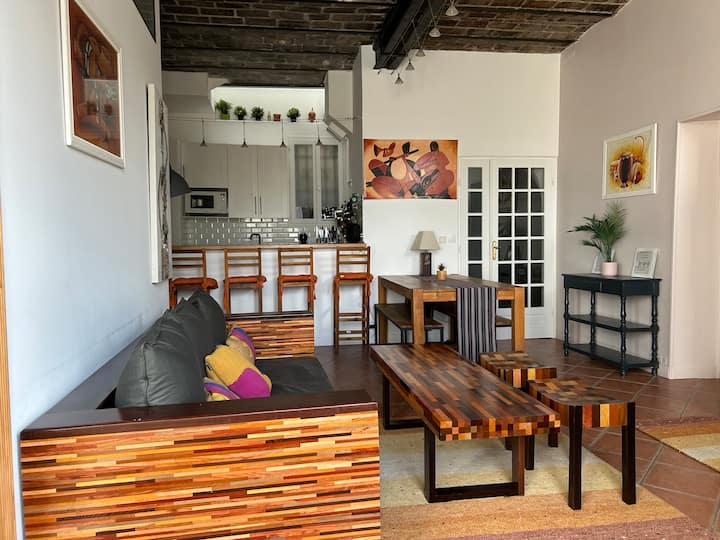 Bel Appartement Décoratif- 3 Chambres, 91m2 Au Sol - Meudon