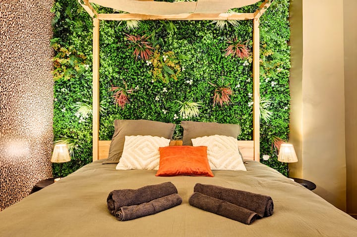 Jungle Cocoon – Sauna Privé - Centre - 4 Personnes - Rouen