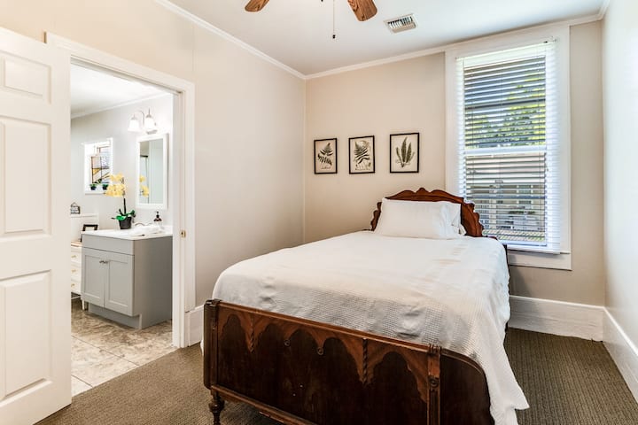West House - Lafayette, LA