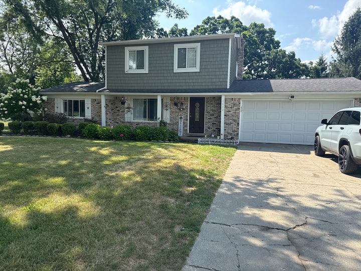 Cul;desac @ Mt Vernon - Highland Recreation Area, White Lake