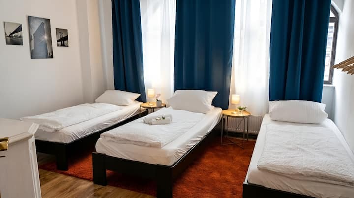 Fewocation • Bhv • 2 Br • Near Harbour • For 5 - Bremerhaven