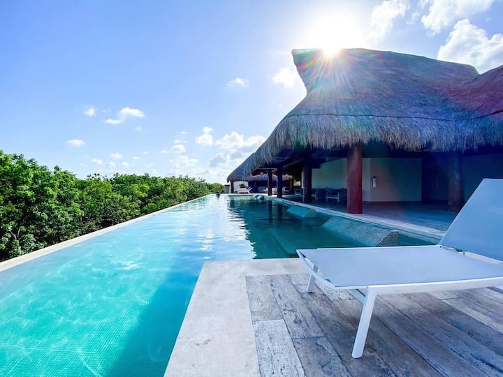 Biggest Pool At Paramar Viva | Kb & Jacuzzi’s - Tulum