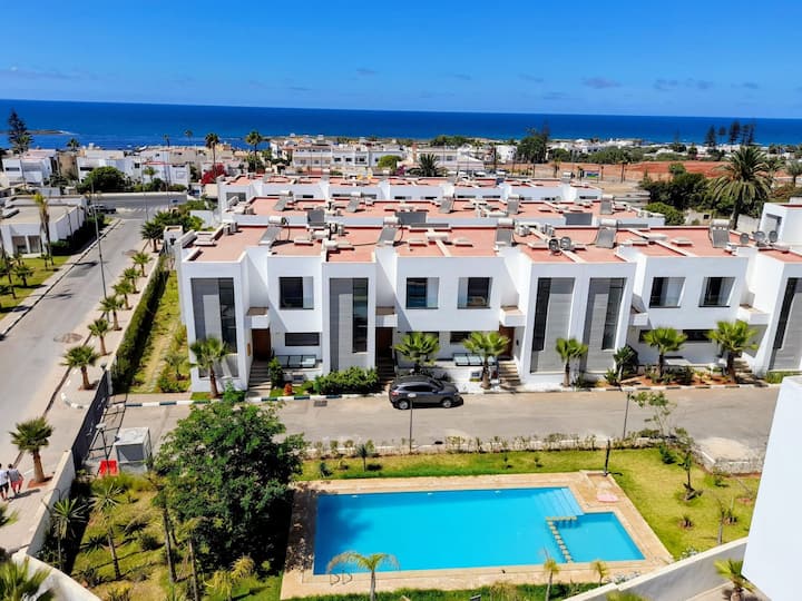 Plage à Pied, 400m Appartement Cosy 12 Km Du Stade - Témara