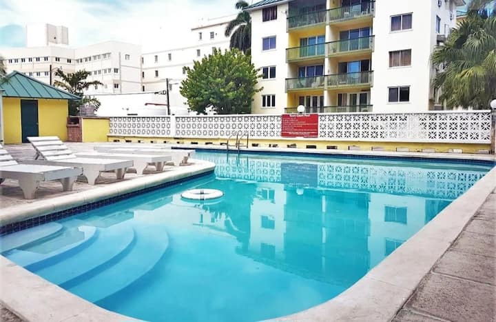 Modern 1 Bed Apt Near Beach/town - Nasáu