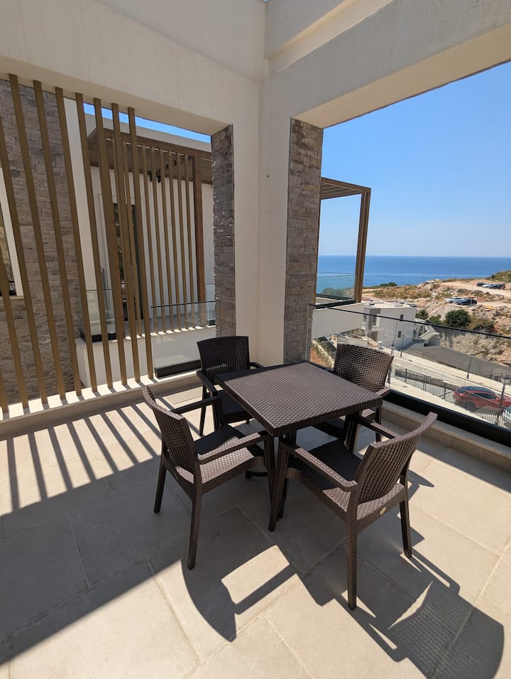 Thymus Apartment With Sea View, 100m From Beach - Dhërmi
