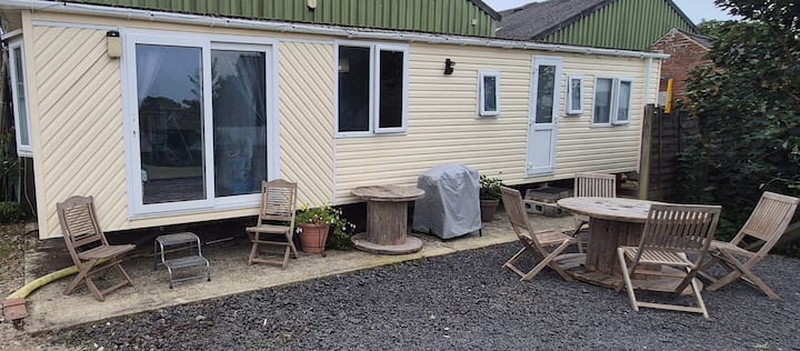 Cabin At Foot Of South Downs - Seaford