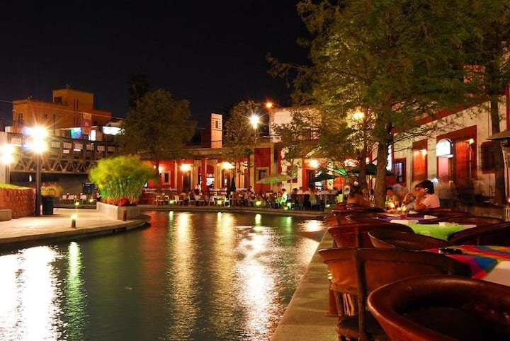 Amplio Depa En Barrio Antiguo|parking|rooftop - Monterrey