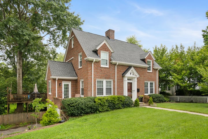 Town/vt Campus Walkable Home! - Blacksburg