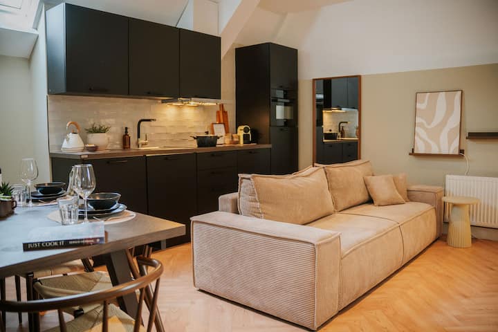 Stylish Old Town Villa Loft With Garden - Nijmegen