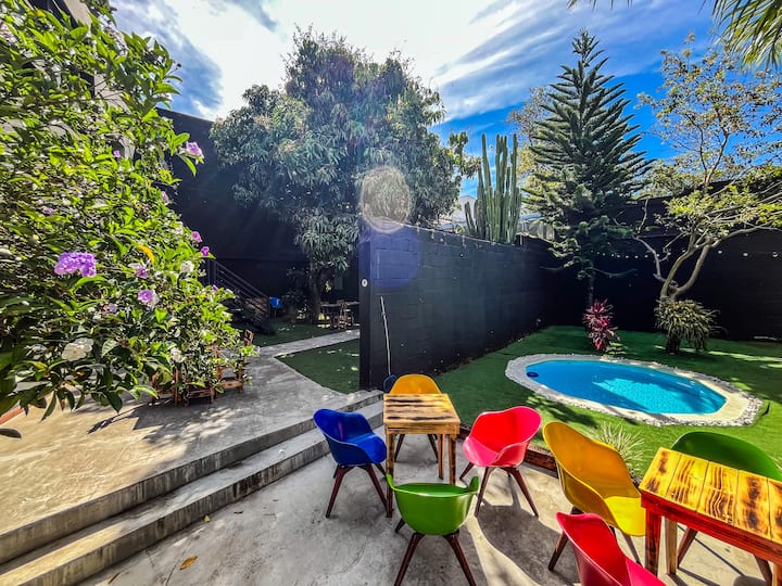 Anto | Casa En Ibagué Para 28 Huéspedes Con 9 Hab. - Ibagué