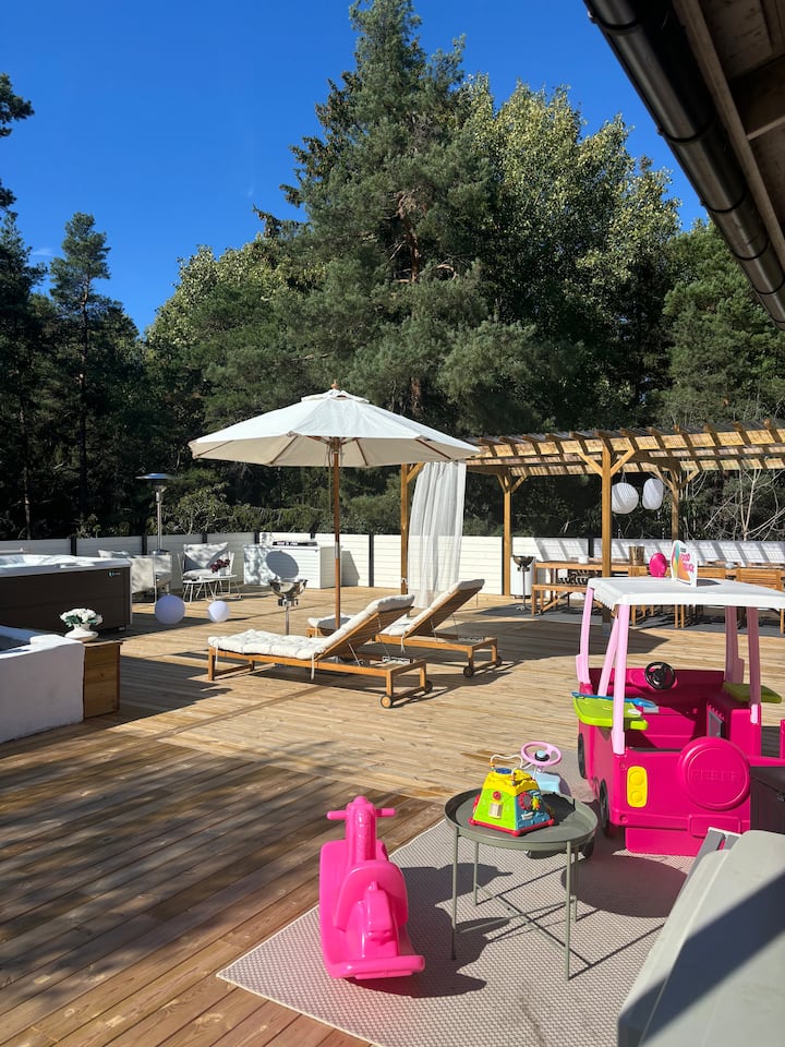 Familyhouse - Huddinge