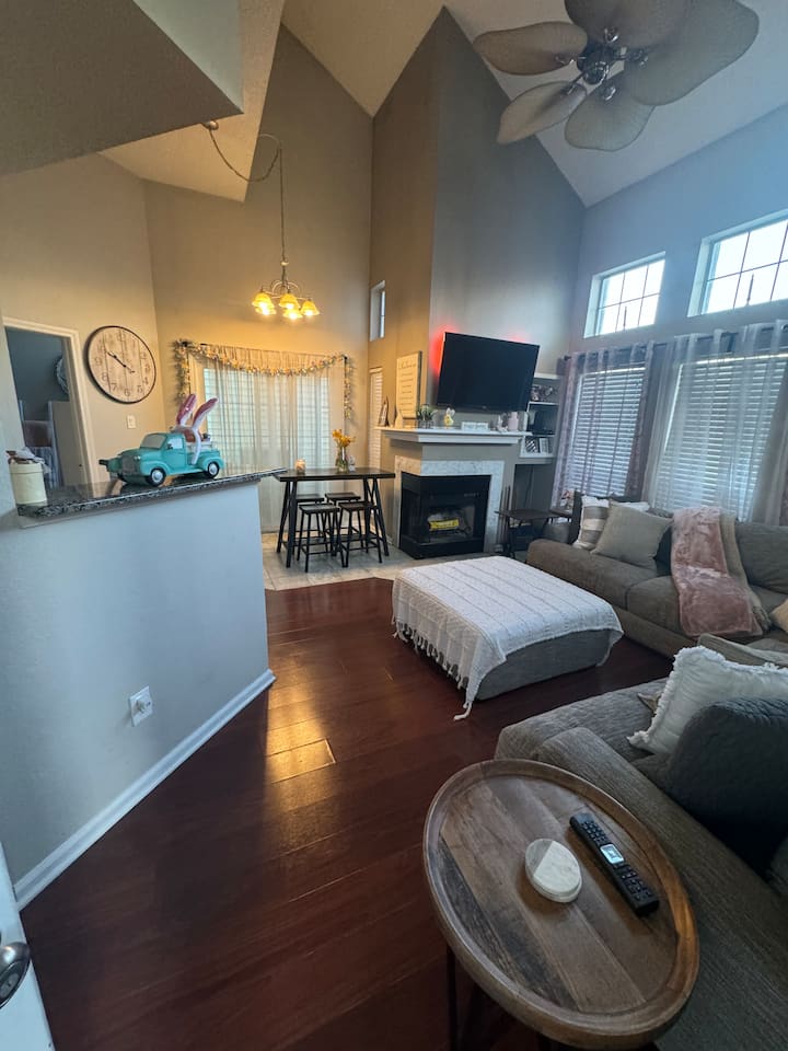 The Cozy Corner - Middletown, CT