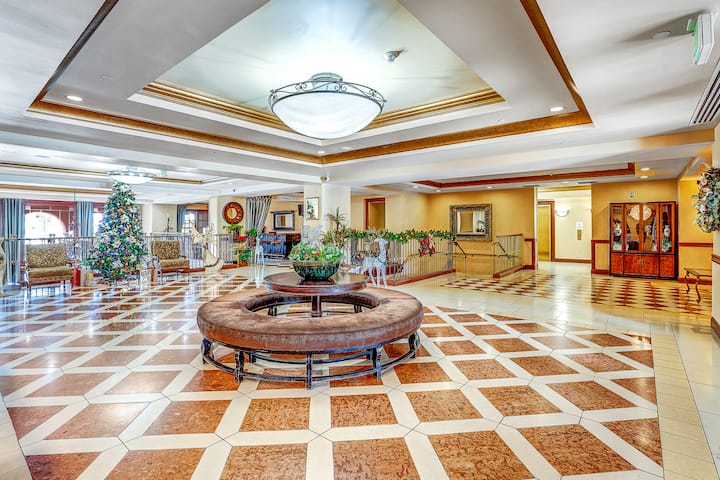 Kv 2bd/2ba Lake Las Vegas Oasis With Balcony - Henderson, NV