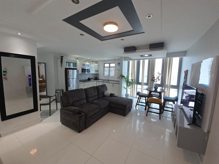 Moderno Apt A Pasos De La Playa/ Desayuno Incluido - San Juan