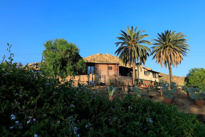 D.riverside山顶西班牙风 ,距市区仅5分钟,等您来 - Riverside, CA