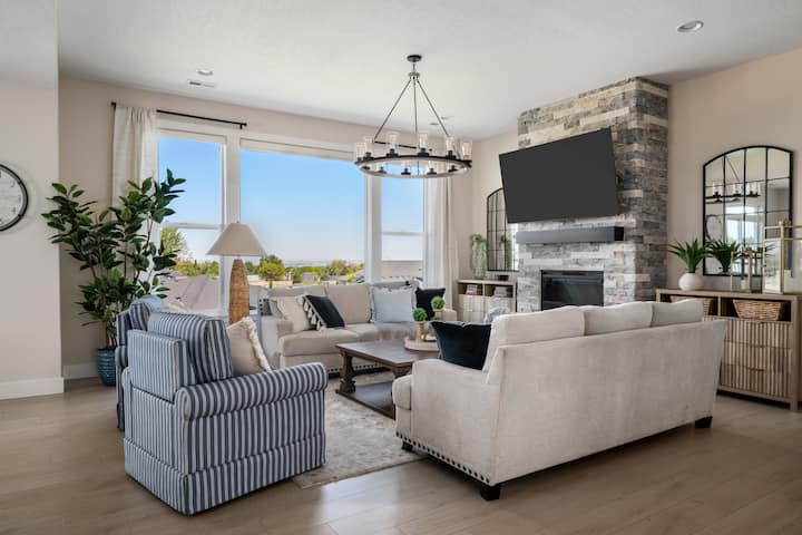 Serenity's Edge - Washington