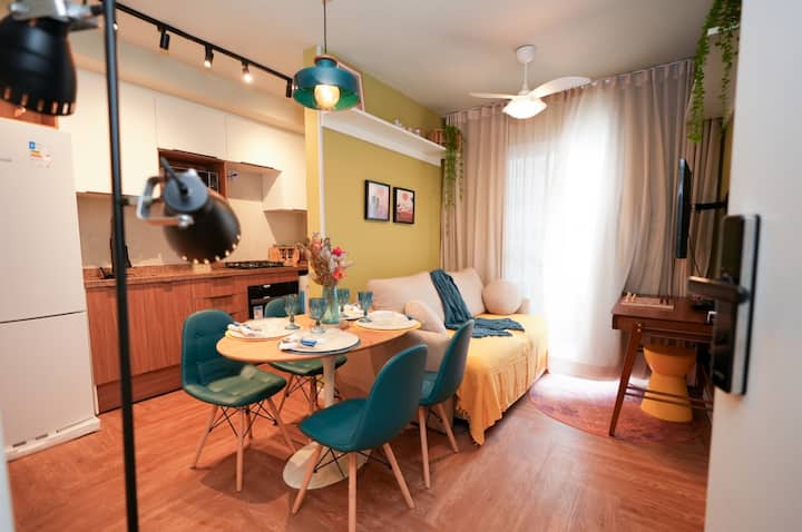 Modern 2-bedroom Apartment | Pool, Wi-fi - Rio de Janeiro