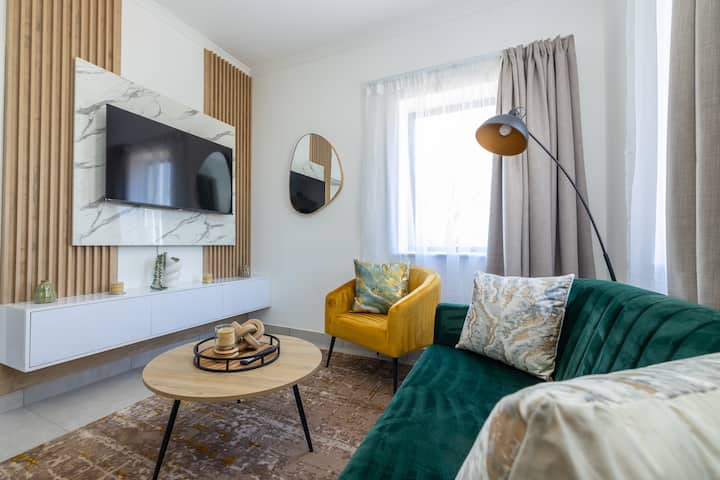 Elegant 1 Bed In Sandton - Johannesburg