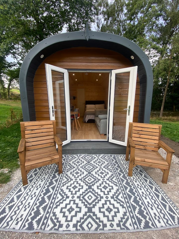 Kestrel Cabin: Peaceful Peak District Haven - Hope Valley