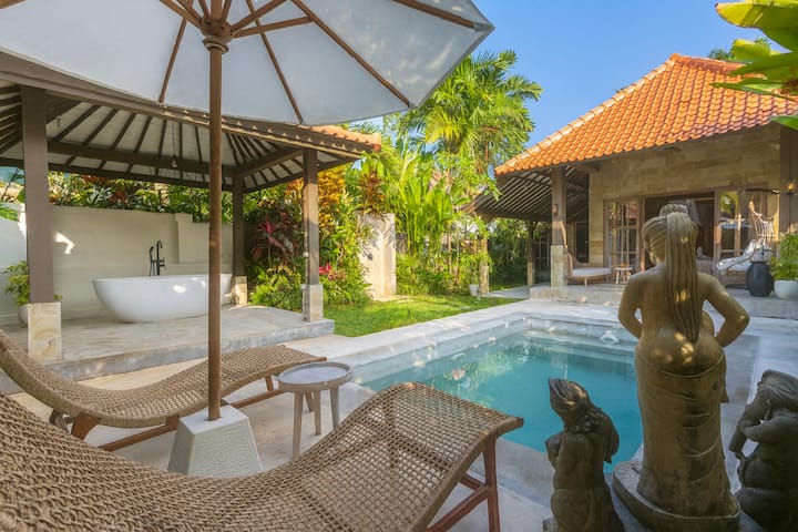 Cozy 1br In Lush Ubud W Garden Bath + Pool + Patio - Ubud