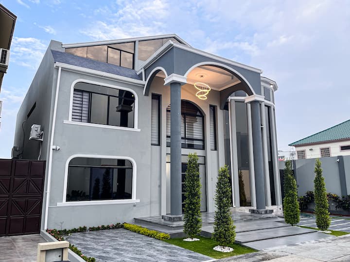 Mansion+5hb+piscina Priv+bbq+gym Priv+seguridad - Guayaquil