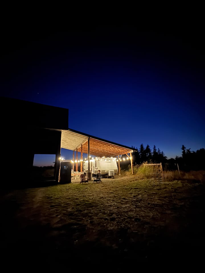 Cozy Rv Camping On Our Farm Under Starlit Skies! - Ferndale, WA