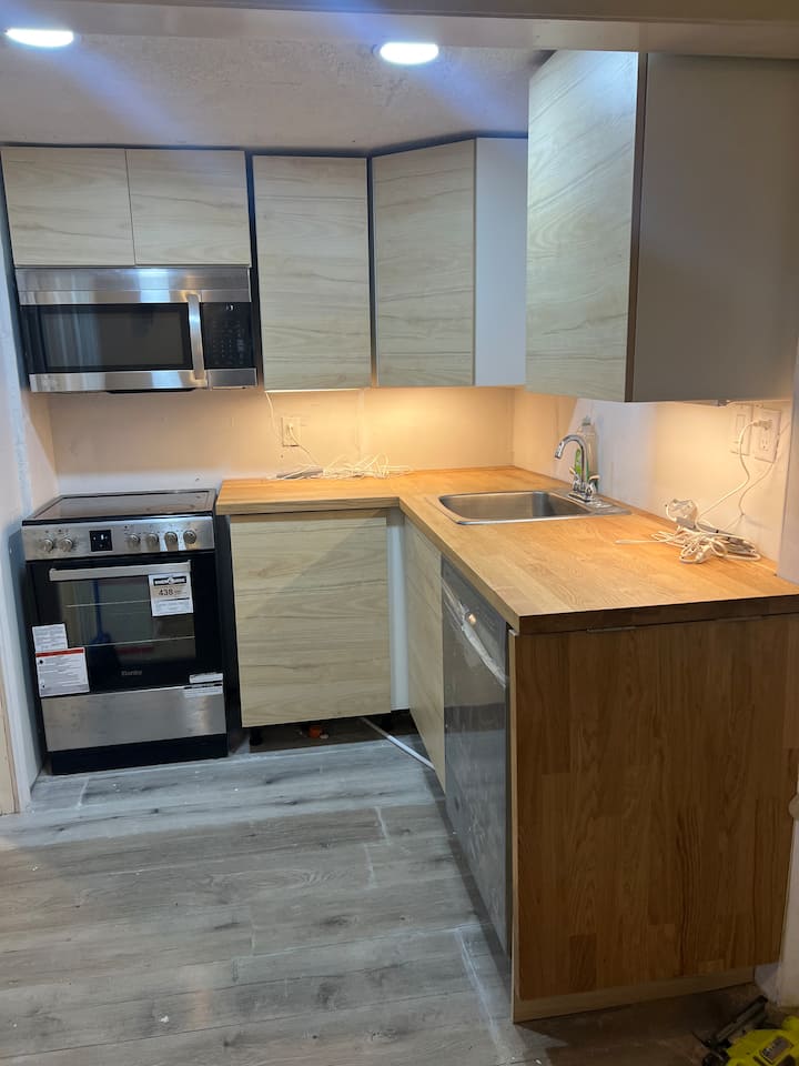 Cozy Room Near Trails - Fredericton