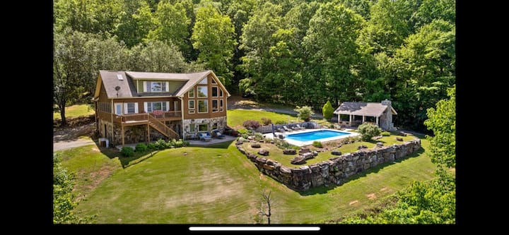 Hidden Lookout Retreat • Mountains, Pool & Hot Tub - Cloudland Canyon State Park, Rising Fawn