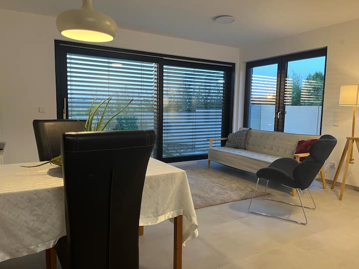 Moderne Neubauwohnung Im Eg - Bad Friedrichshall