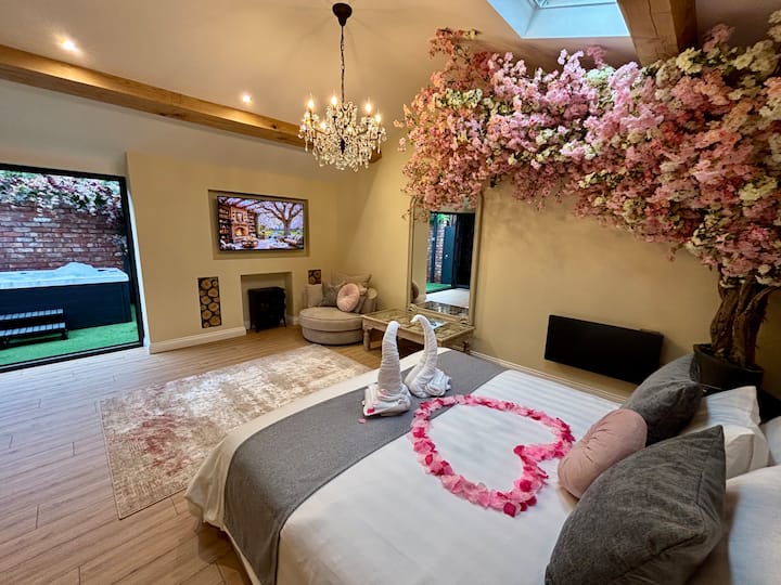 The Secret Snug - Cheshire