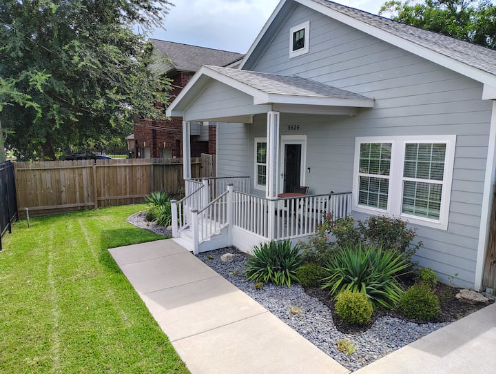 *Near Everything* Nrg/5 Mins!*freeprk*3bd2bth - South Acres / Crestmont Park - Houston