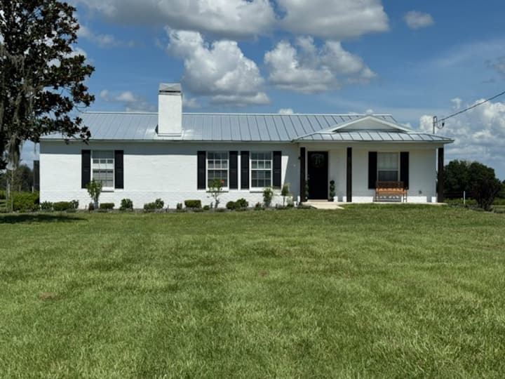 Frogmore Cottage Ii - San Antonio, FL