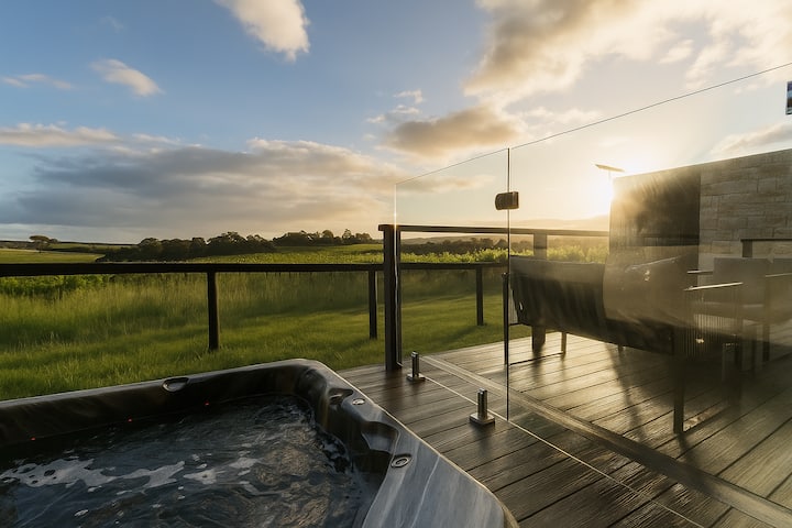Near Wineries | Off-grid | Bath | Vineyard Villa - McLaren Vale