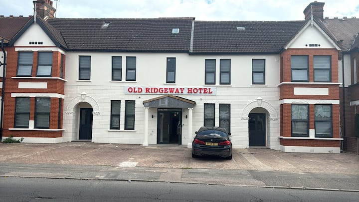 Double Room - Enfield