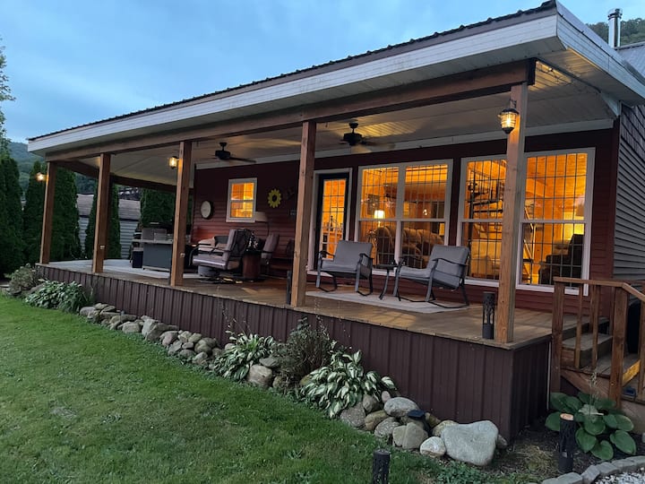 Lazy River Retreat - Chapman State Park, Clarendon