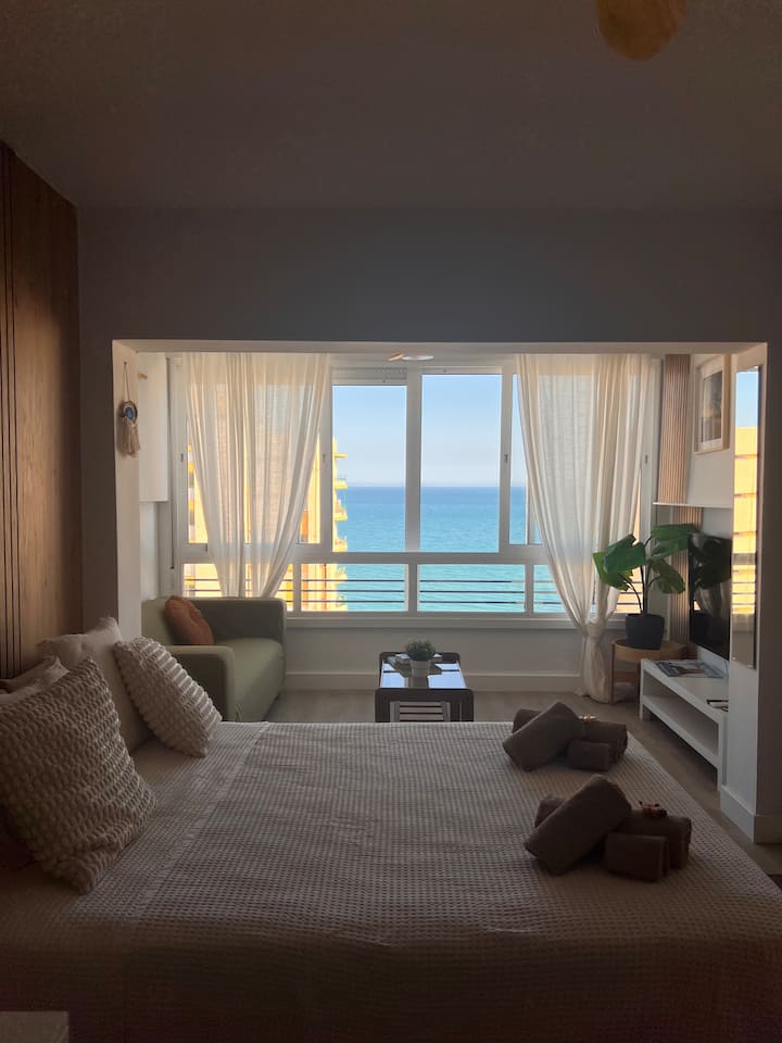 Estudio Frente Al Mar - Fuengirola