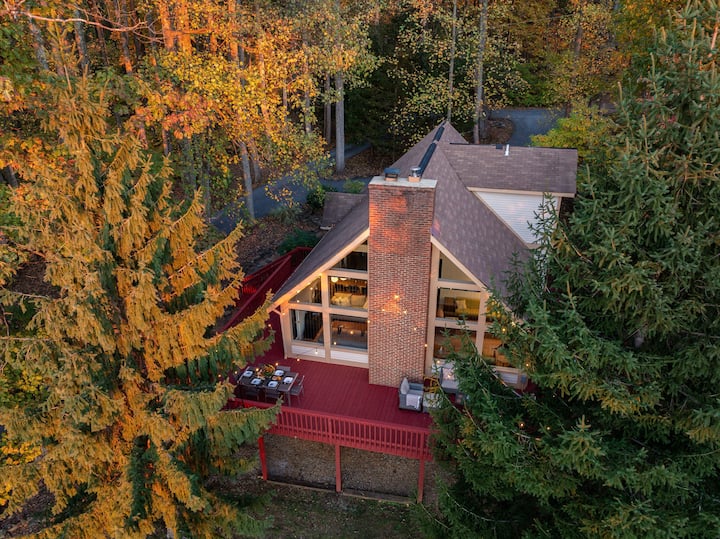 25 Min To Snp  Forest Views, Deck And Game Lounge - Sky Meadows State Park, Delaplane